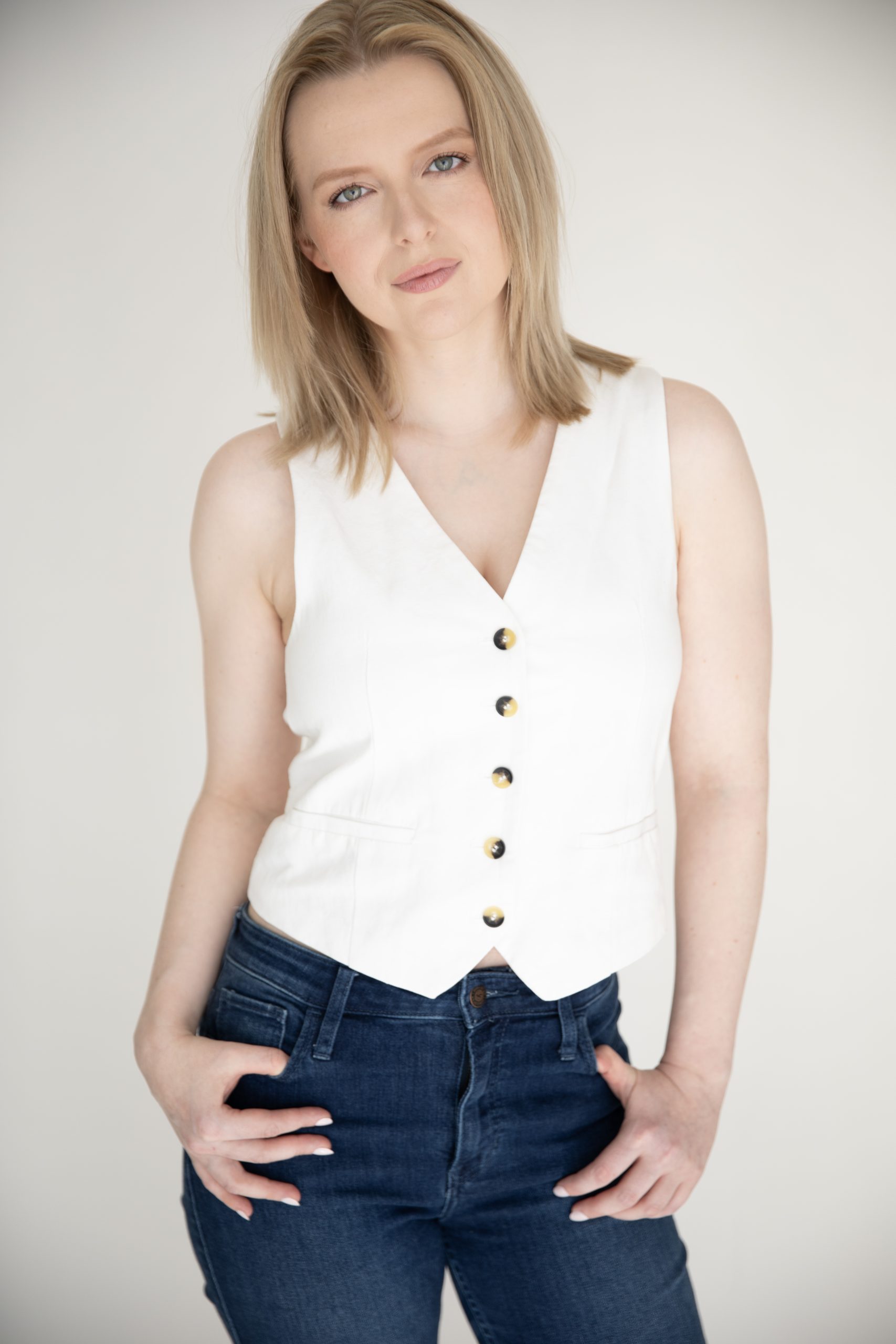 Shannon Lorraine Salter - AS Agency