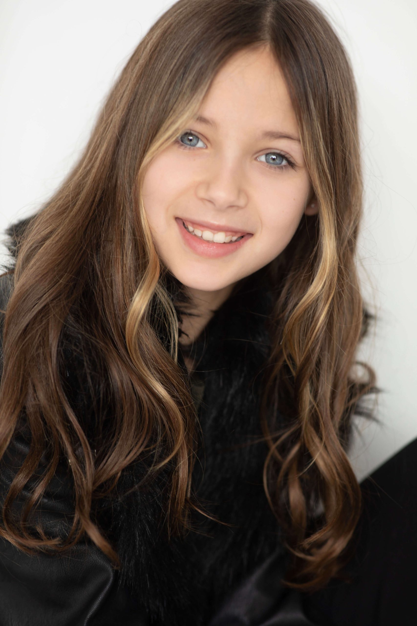 Poppy Mills - AS Agency